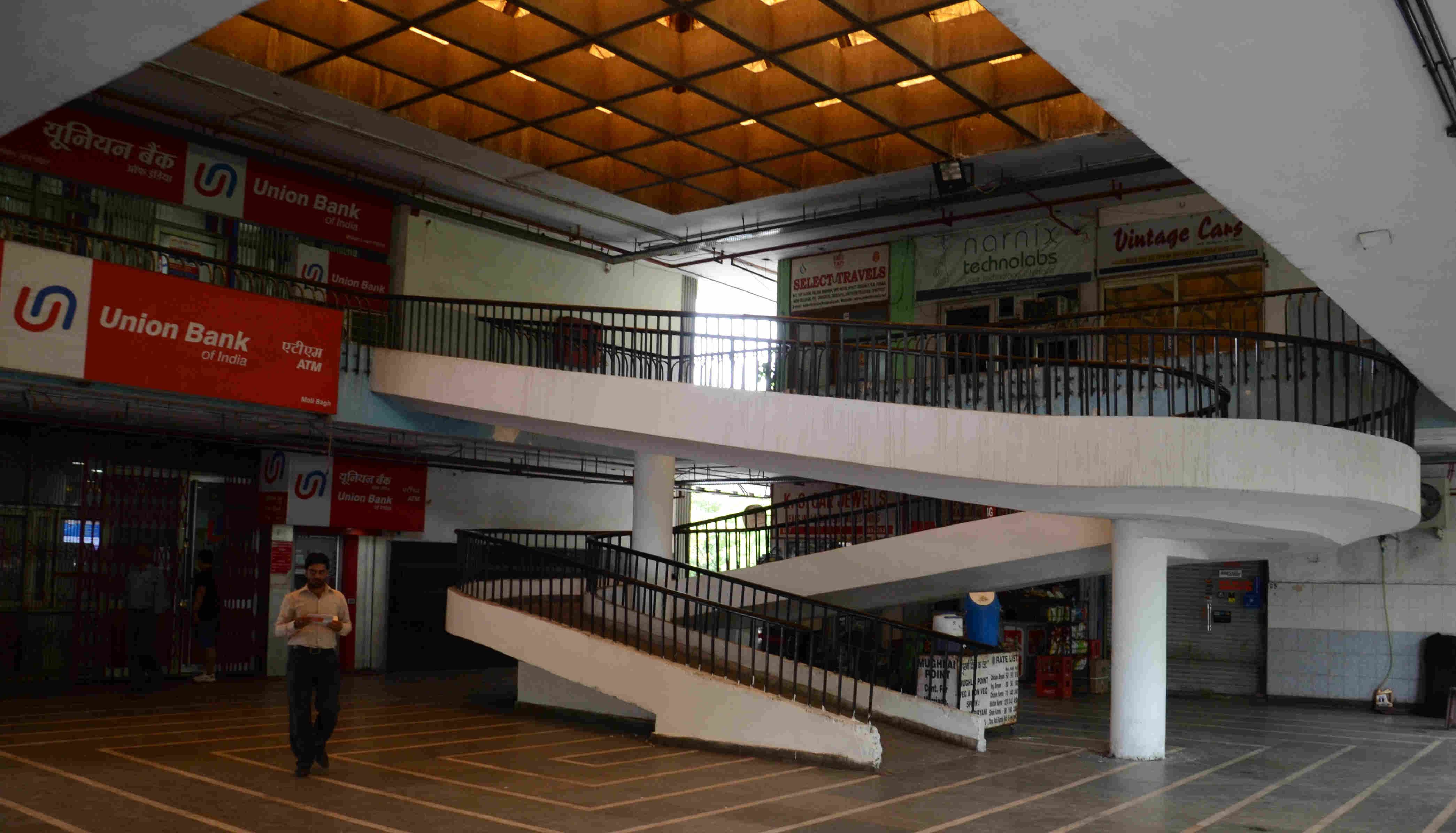 Multi Storey Office-cum-Shopping Complex by B Bisht at Coroflot.com