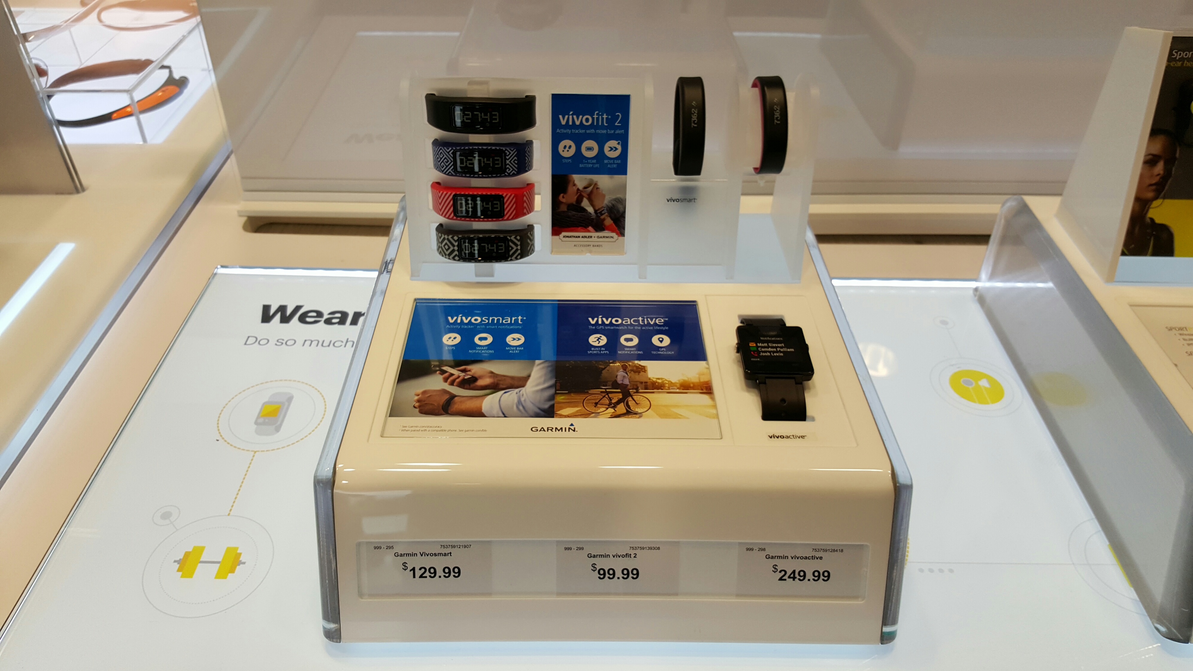 Garmin Wearables Display by Jamie Hall at Coroflot.com